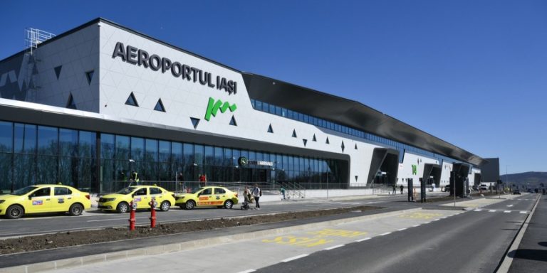 Aeroportul Iași atinge noi recorduri în 2024: peste 2,1 milioane de ...